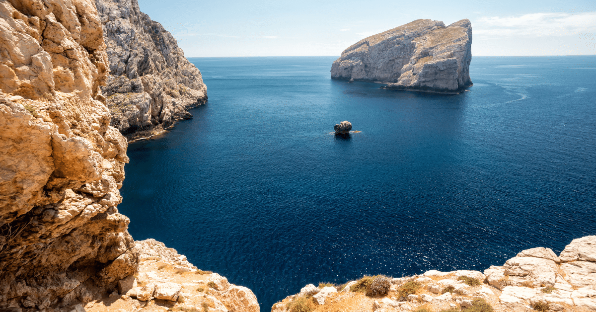Sardinia vs Sicily: Deciding Your Perfect Mediterranean Escape